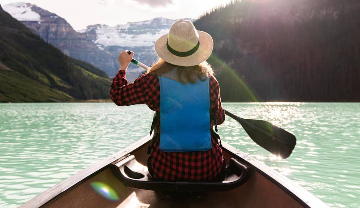 Canoeing For Beginners: A Complete Guide • 2025